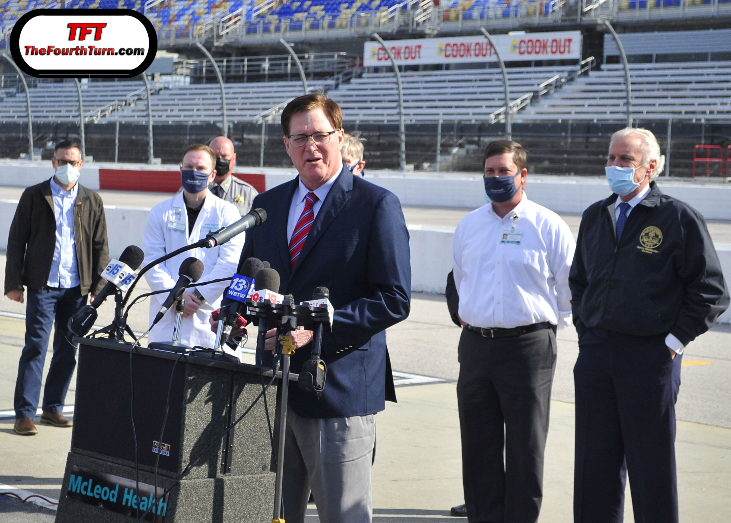 Gov. Henry McMaster Visits McLeod Health's Mass Vaccination Event At ...