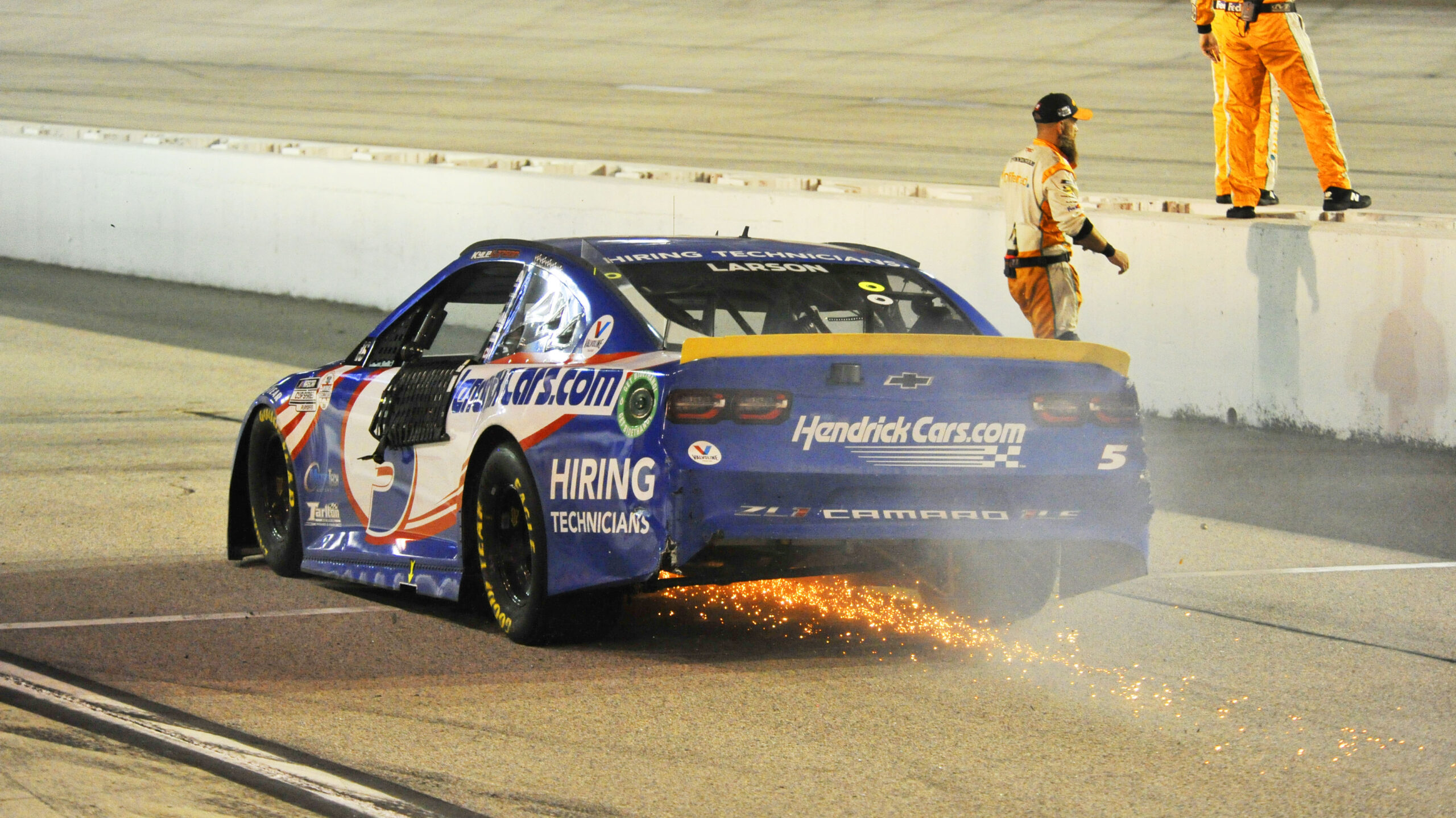 PHOTOS: 2021 NASCAR Cup Series Cook Out Southern 500 At Darlington ...