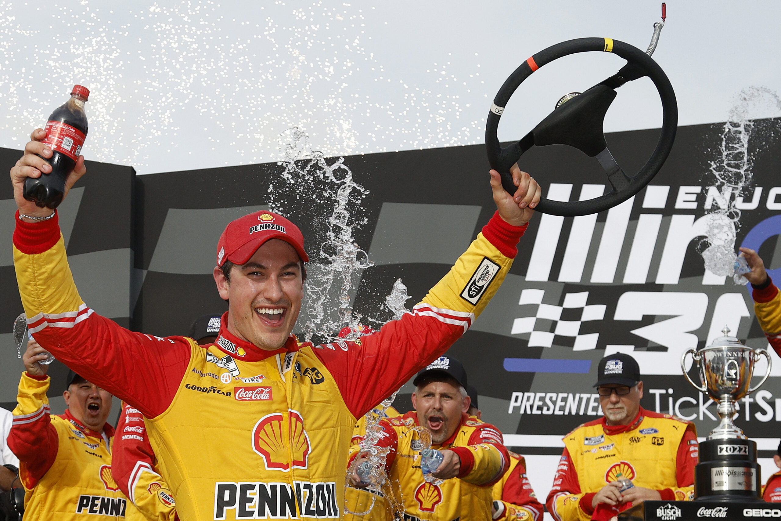 Joey Logano Outduels Kyle Busch In Overtime In Debut Race At Gateway ...