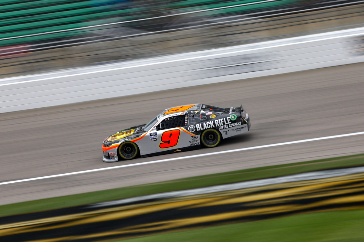 Noah Gragson Picks Up Fifth NASCAR Xfinity Victory With Win At Kansas ...
