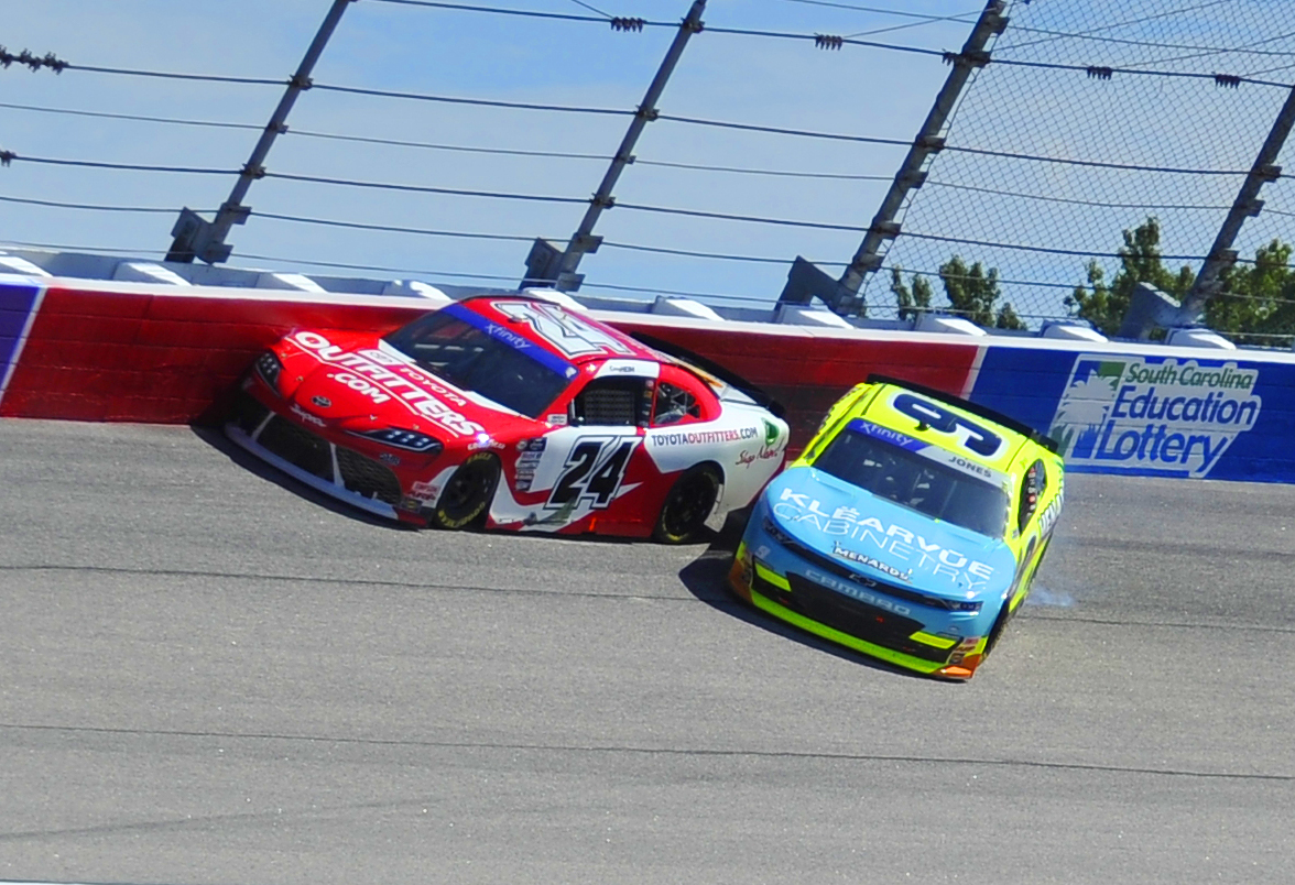 PHOTOS: 2023 NASCAR Xfinity Series Sports Clips Haircuts VFW Help A ...