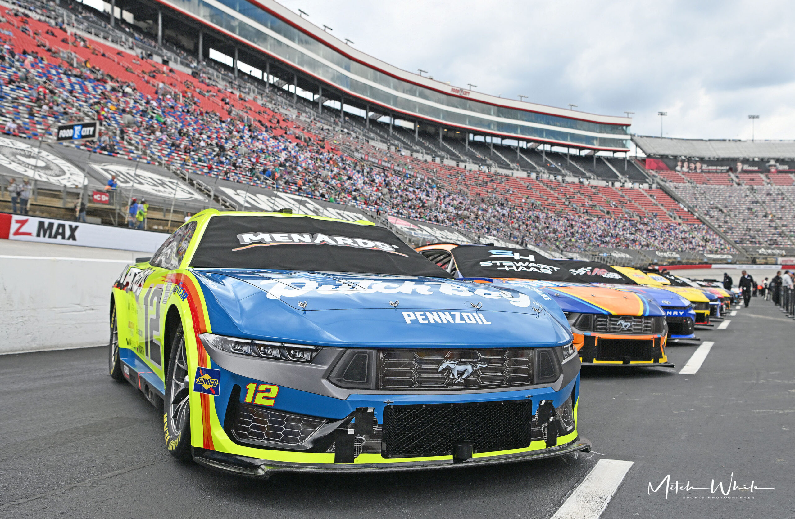 PHOTOS: 2024 NASCAR Cup Series Food City 500 At Bristol Motor Speedway ...