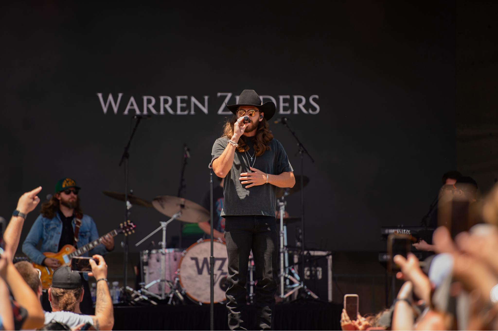 PHOTOS: Warren Zeiders 2024 NASCAR All-Star Race Concert At North ...