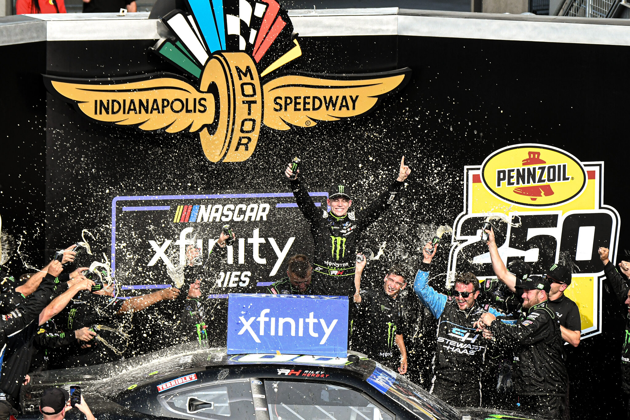 Riley Herbst Prevails In Thrilling NASCAR Xfinity Series Finish At ...